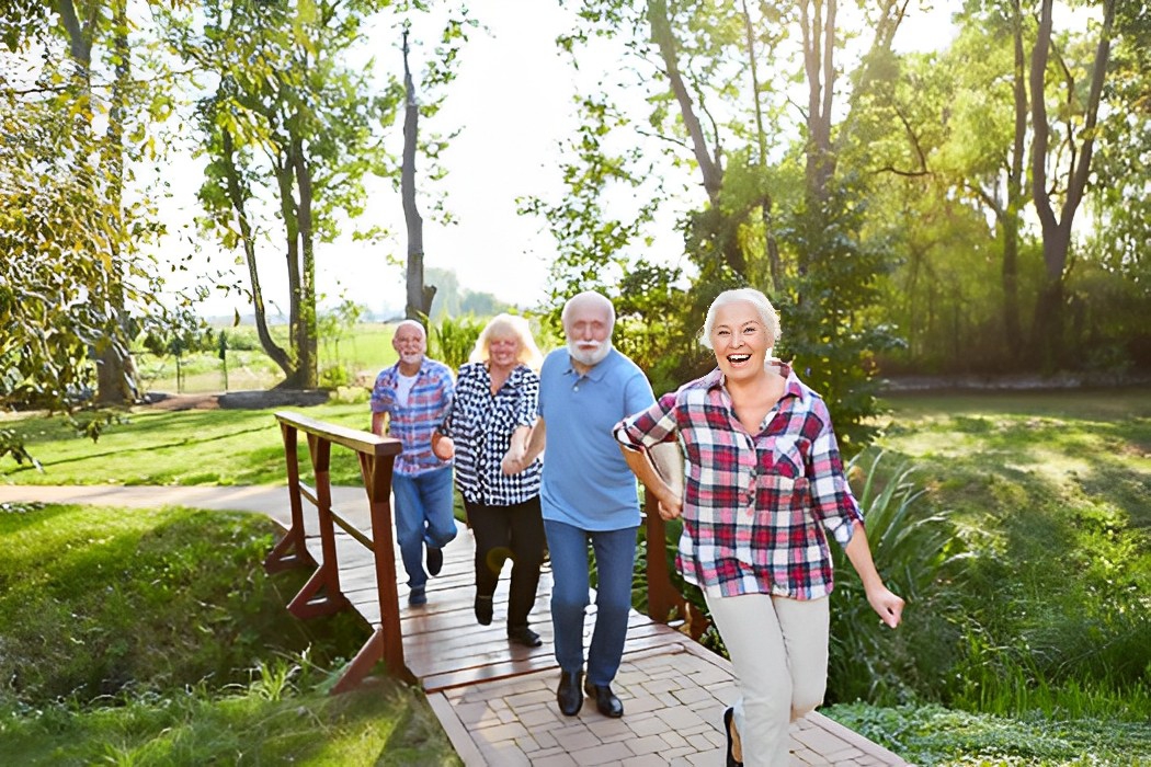 Fun Spring Activities With Seniors: Importance Of Socializing For Aging Parents | Retireease ...